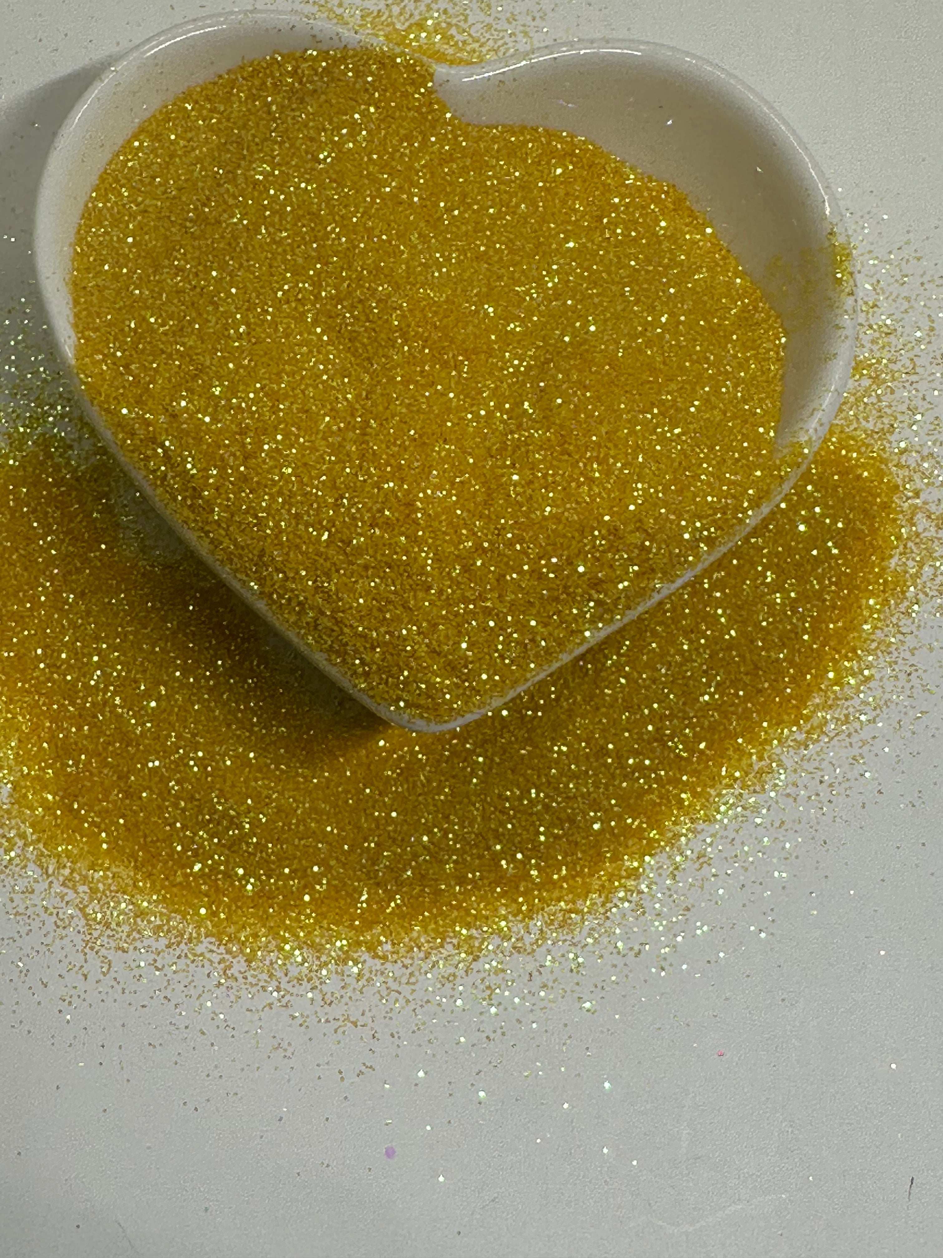 Manic Monday – My Glitter Chick